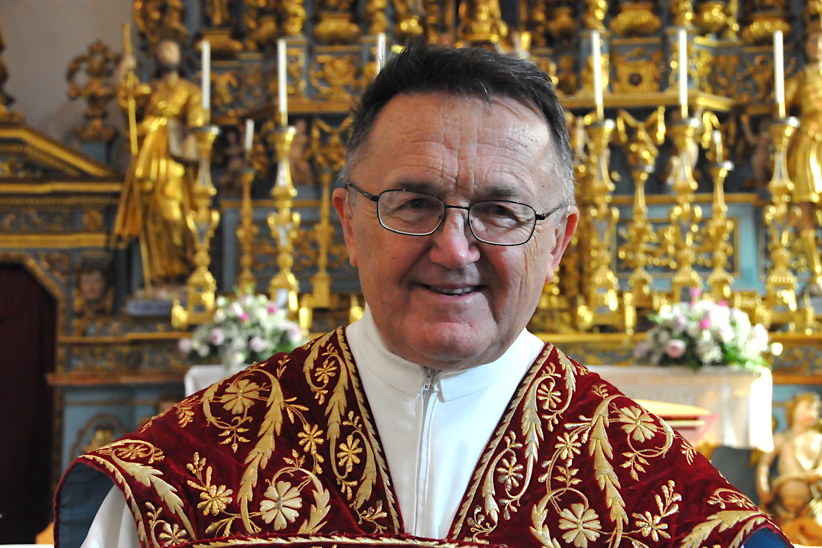 Se n’è andato Don Ugo Busso, il prete degli ultimi - Aostasera