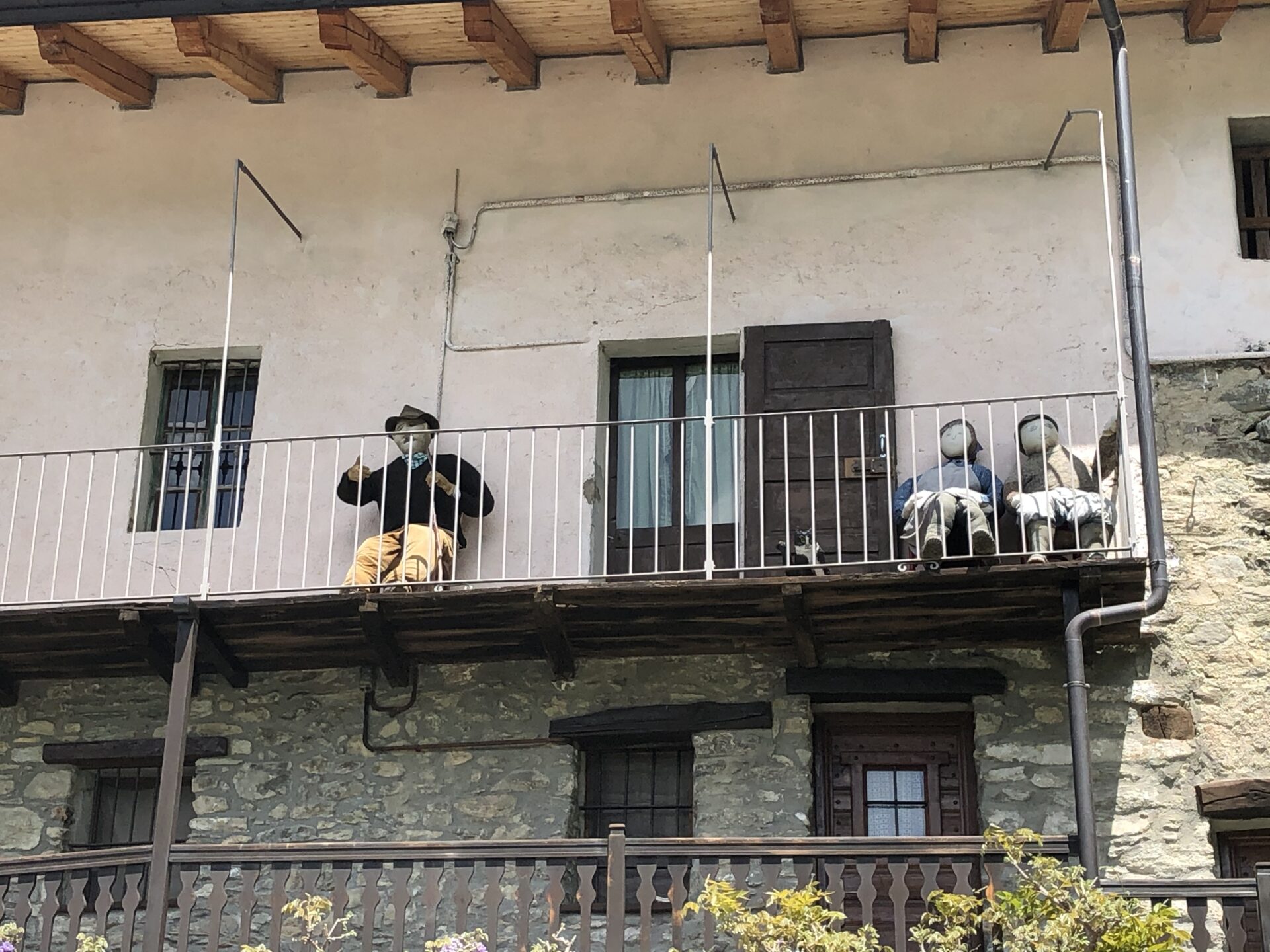 Cosa fare in Valle d'Aosta - Saint-Christophe, il 6 giugno Promenade ...