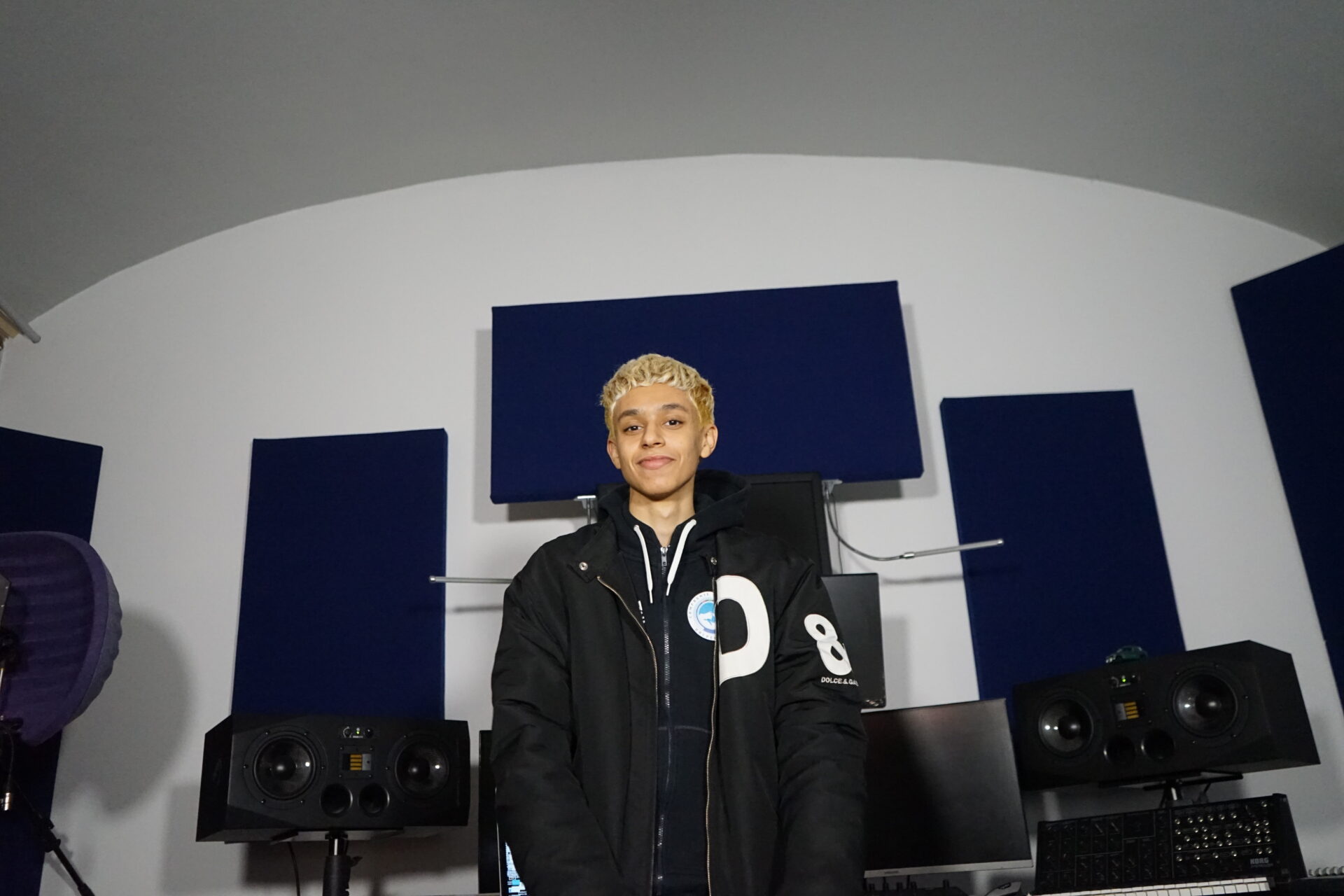 Nox torna in scena con il suo rap "contaminato" - Aostasera