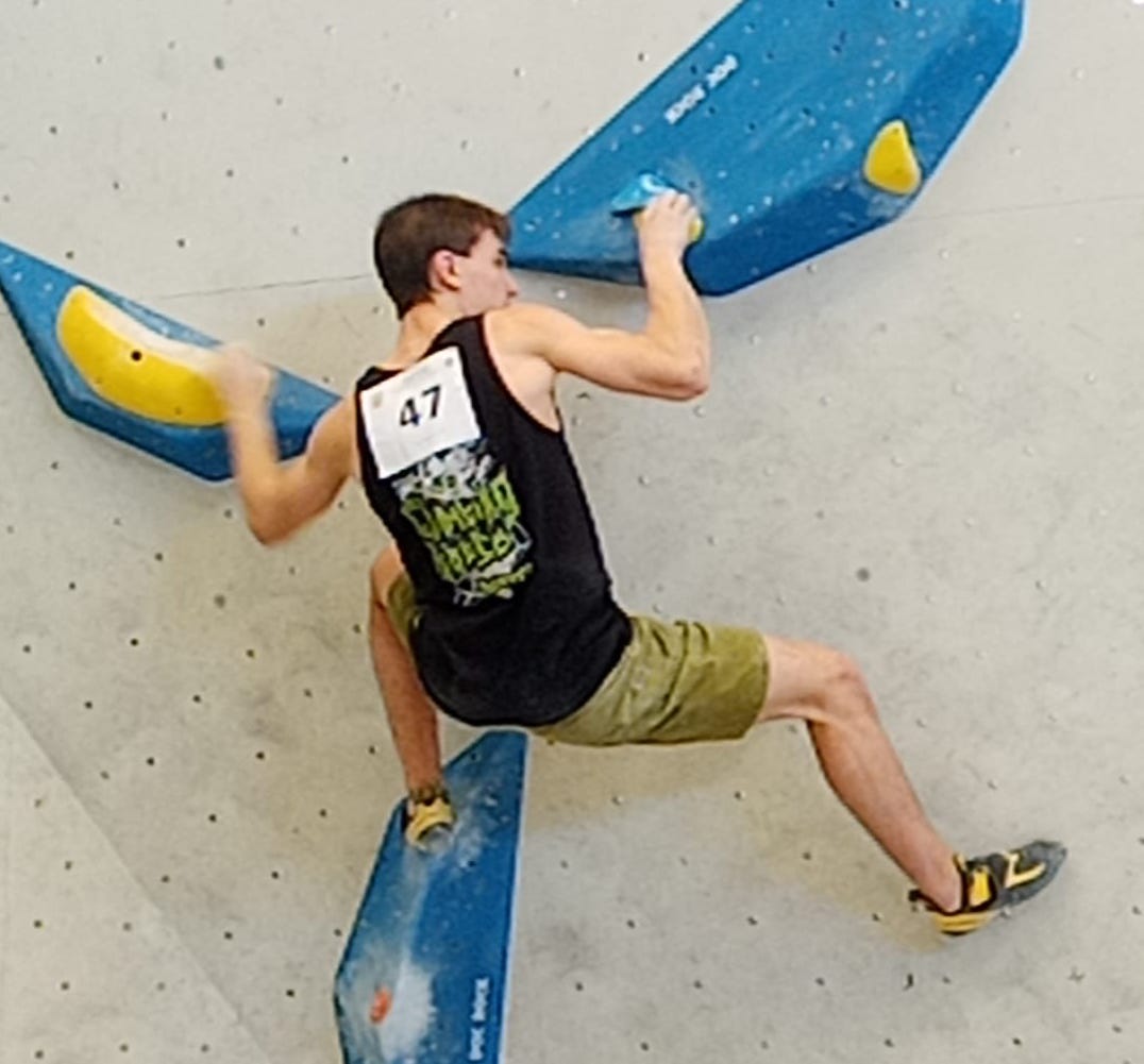 Bella esperienza per Michael Fassino nella Coppa Italia di boulder ...