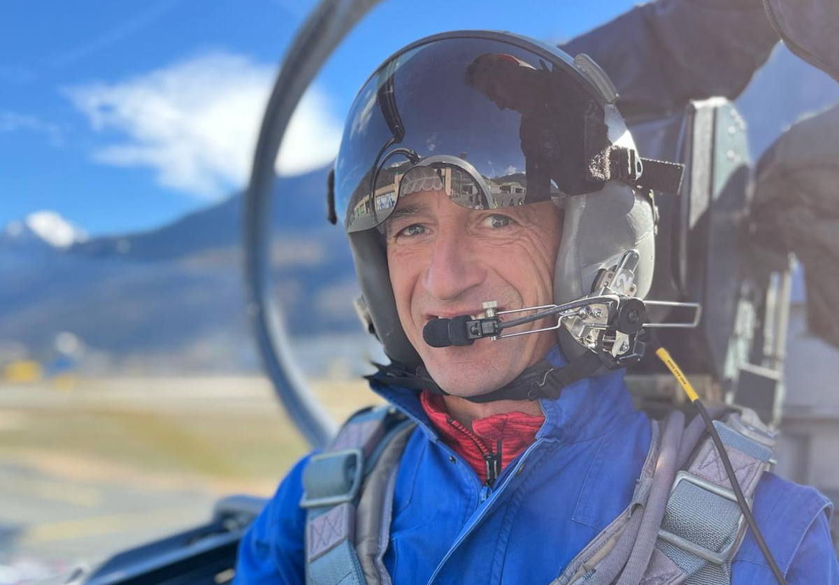 L’asso dell’aliante corona un sogno: Alex Busca vola sul caccia L39C ...