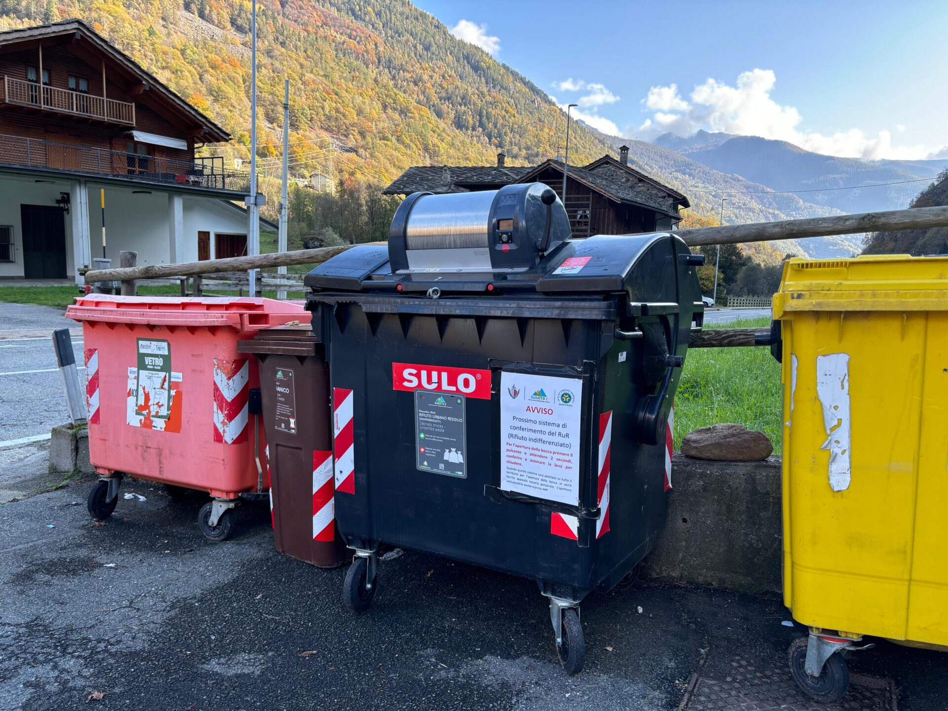 In Bassa Valle arrivano i cassonetti intelligenti per la raccolta dei ...