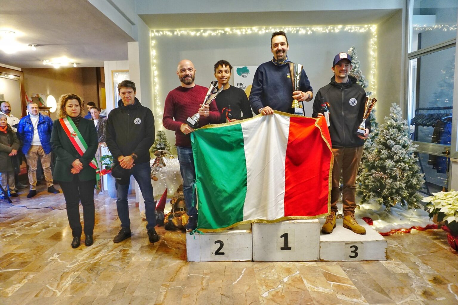 Il valdostano Federico Miceli è Campione italiano di Aerostatica per la terza volta - Aostasera