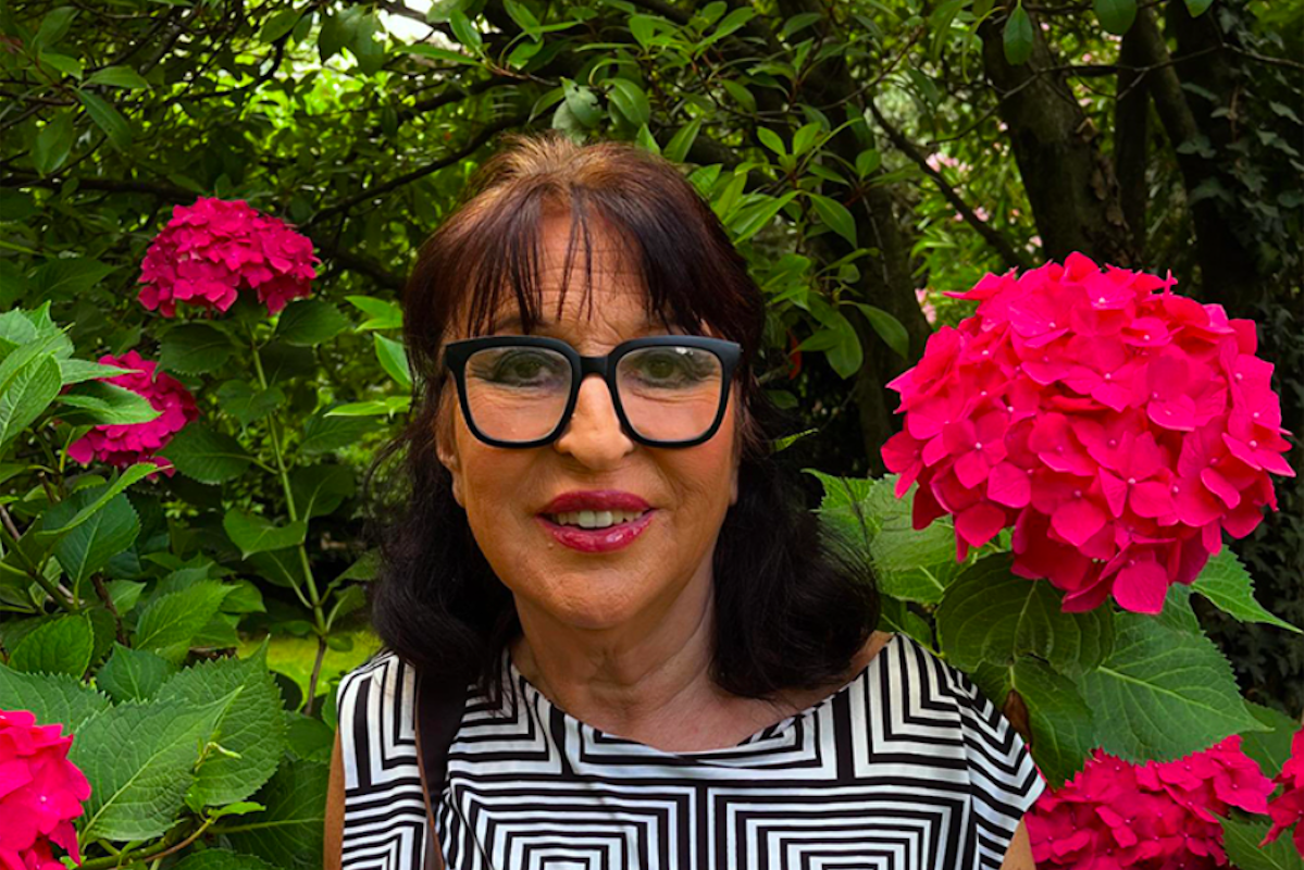 Cosa fare in Valle d'Aosta - L'eclettica artista Daniela Borla presenta i suoi libri ad Aosta ...