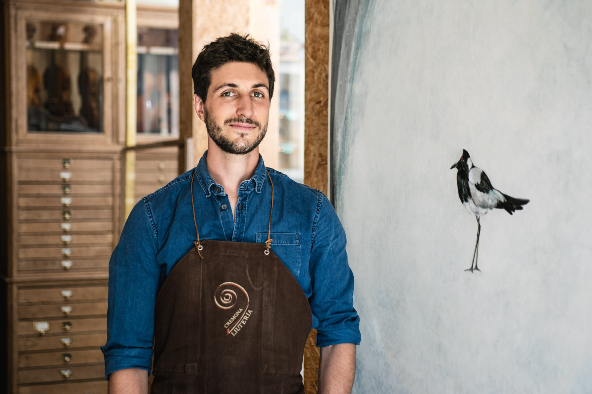 Alberto Comé, il liutaio di Gressoney che ha aperto la sua bottega ...